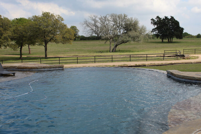 Portfolio Custom Pools & Outdoors - Mill Creek Pools & Outdoor Living