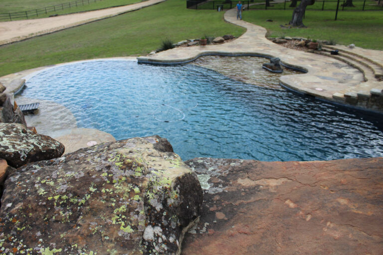Portfolio Custom Pools & Outdoors - Mill Creek Pools & Outdoor Living