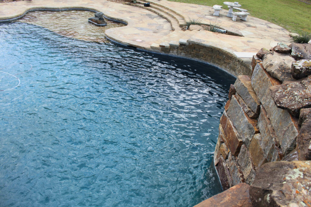 Portfolio Custom Pools & Outdoors - Mill Creek Pools & Outdoor Living